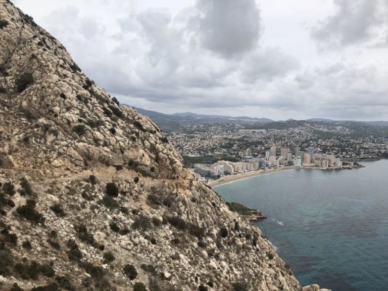 La mejor ruta en Calpe (Alicante) a la cima del Peñón de Ifach