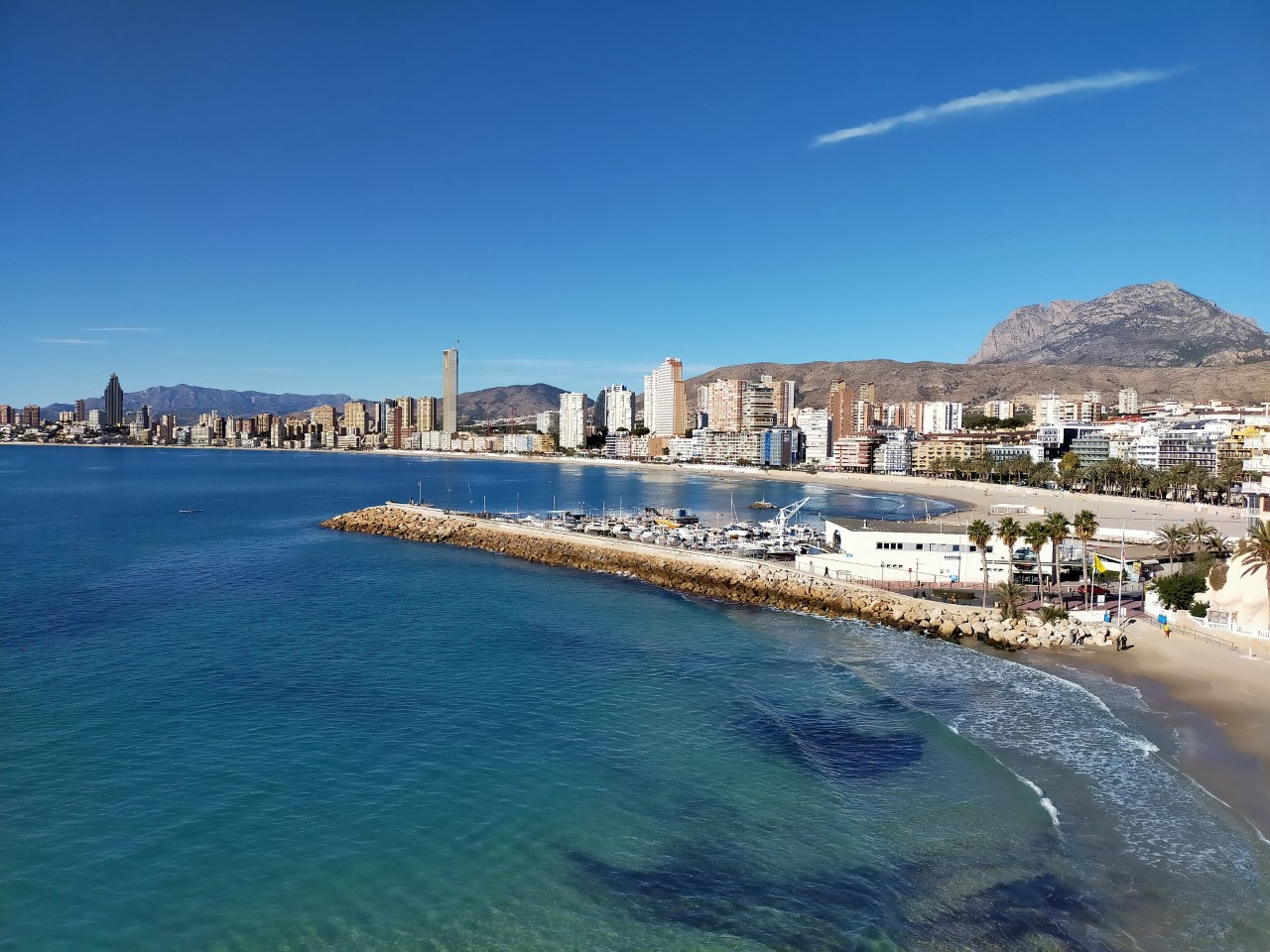 Benidorm en invierno: encantos más allá del sol y playa