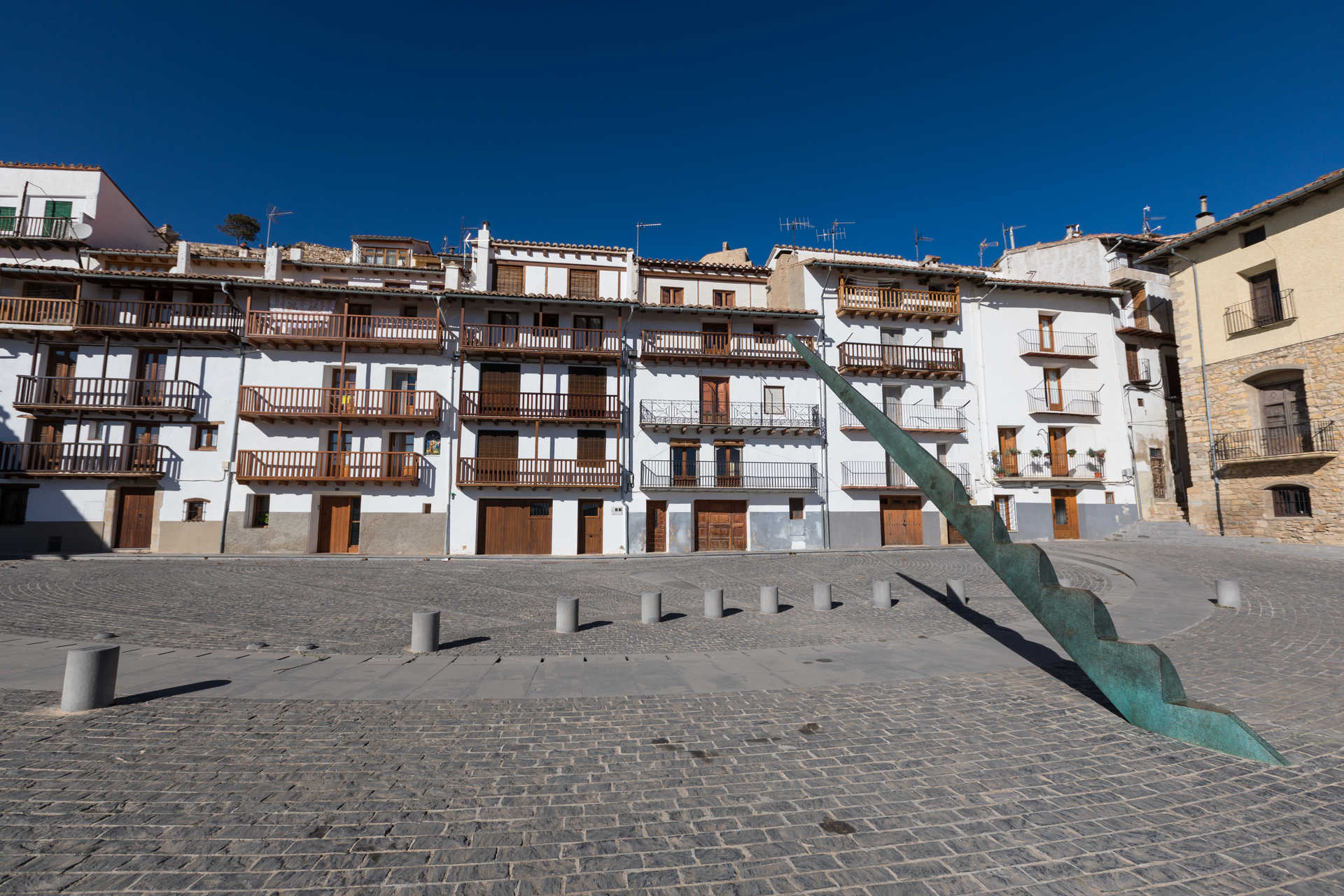 Qué ver y comer en Morella, pueblo medieval de Castellón que es una ...